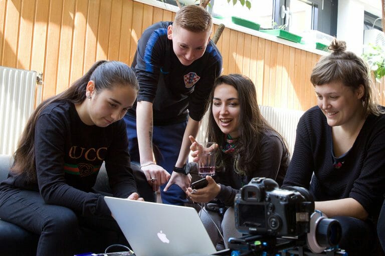 Betül Seyma Küpeli | Occupy Culture| Zukunft.TRÄUMEN